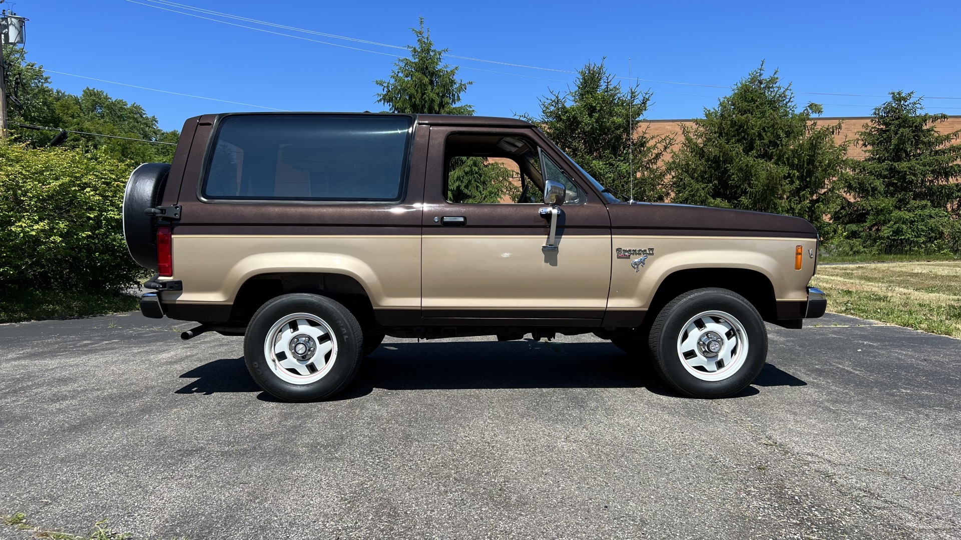 1987 Ford Bronco, 49K Miles, Stock Mint Original, $24,900 | Cincy ...